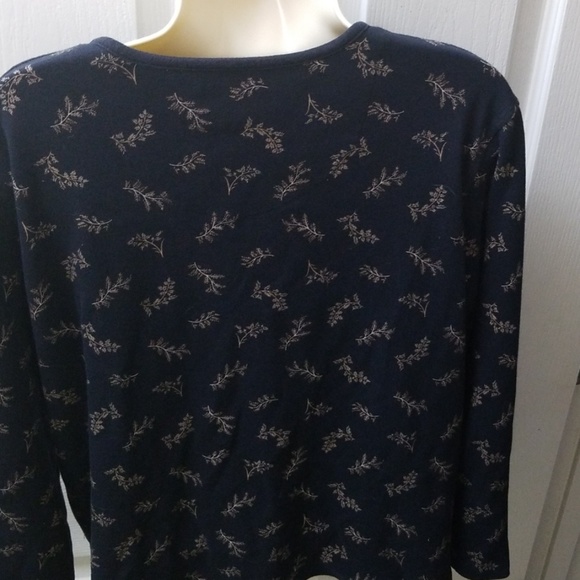 Karen Scott | Tops | Navy 34 Length Sleeve Top With Tan Leaf Pattern L ...